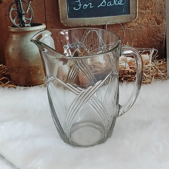 Anchor Hocking | Kitchen | Vintage Large Etched Glass Pitcher | Poshmark